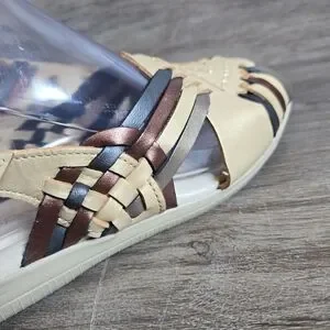 Softspots | Shoes | Softspots Leather Tela Huarache Beige Silver Bronze ...